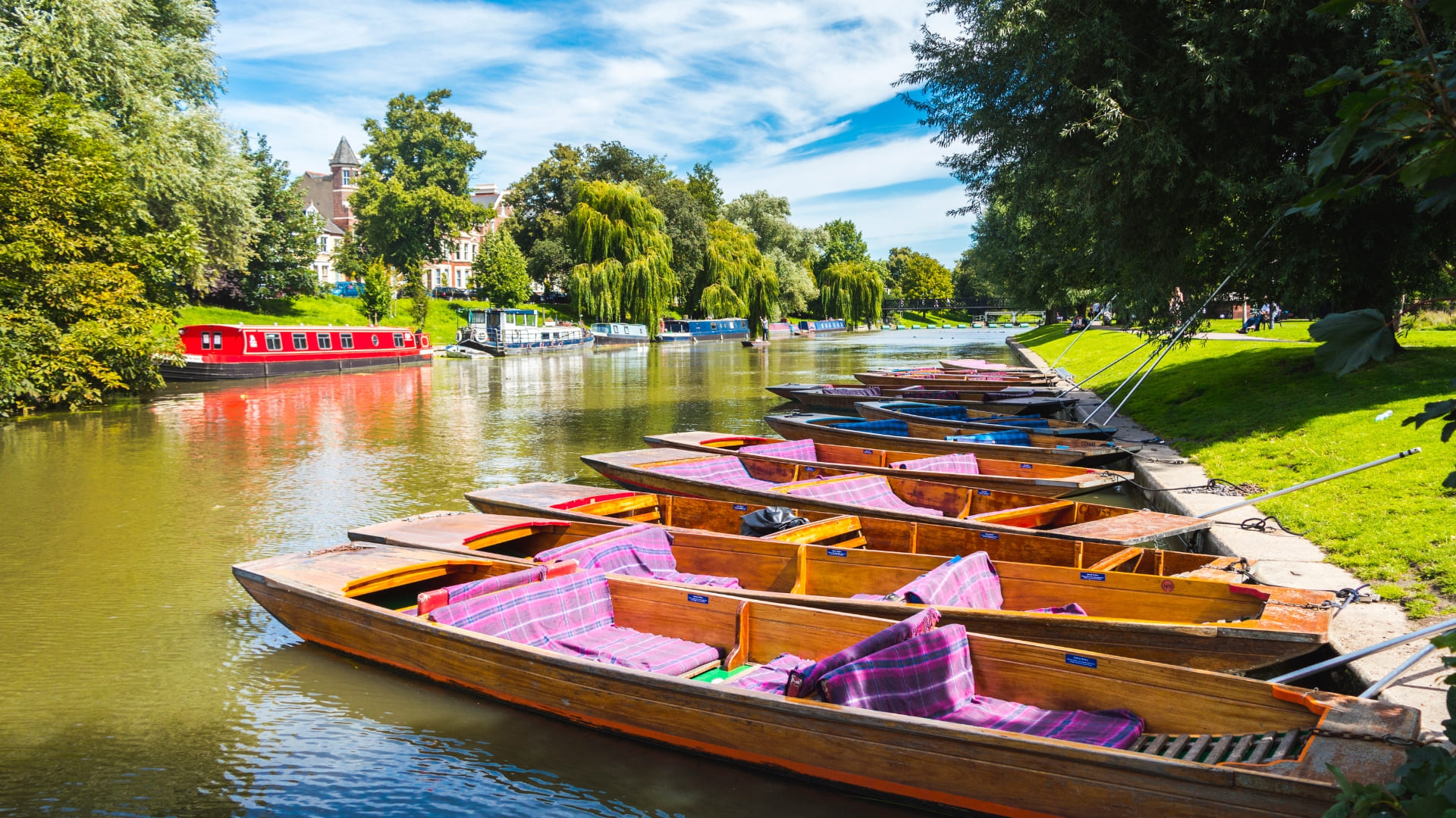 Coach Holidays to England 2026 | Scenic Tours & Breaks | Grand UK