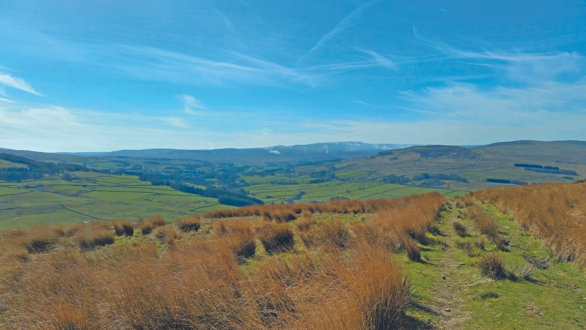 Coach Holidays to the Pennines 2026 | England's Backbone | Grand UK